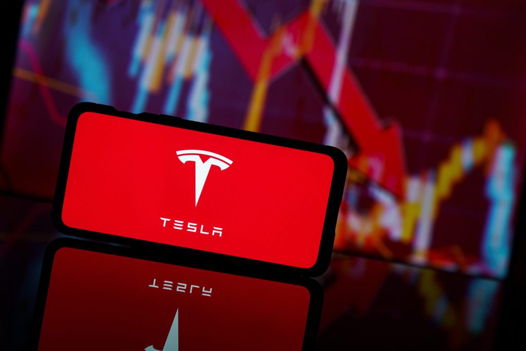 Tesla (TSLA) Stock Surges 30% After Golden Ratio Rebound — What’s Next ...