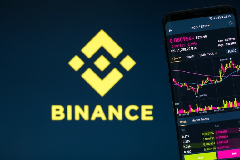 Binance Tops 300 Million Users and Sets Trading Records in 2025 - Forex ...
