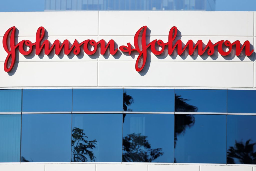 Johnson & Johnson ( JNJ) Cancer Device Approval Fuels $200 Stock ...